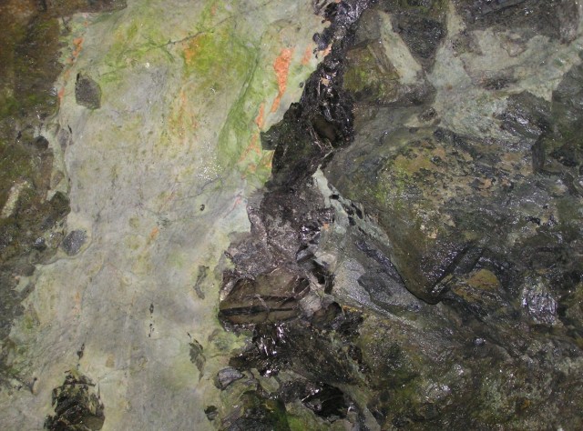Minerals of the Silver Queen Mine: Apatite | Friends of Murphys Point Park